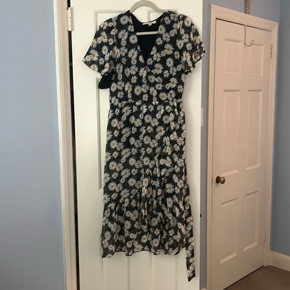 Rewind | Dresses | Rewind Large Sunflower Dress | Poshmark